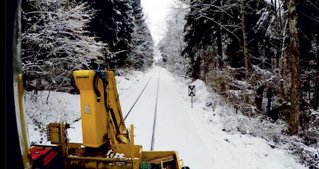 How Parallel Use of GPS and Galileo Benefits Railway Applications